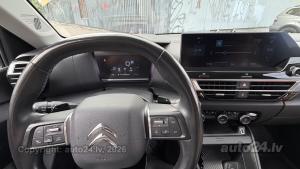 Grey Citroen C4 2021 in Tallinn, with an engine capacity of 1.50 L and mileage of 38 thousand km for 15000 €, photo 3 on AUTOMOTO.COM.LV