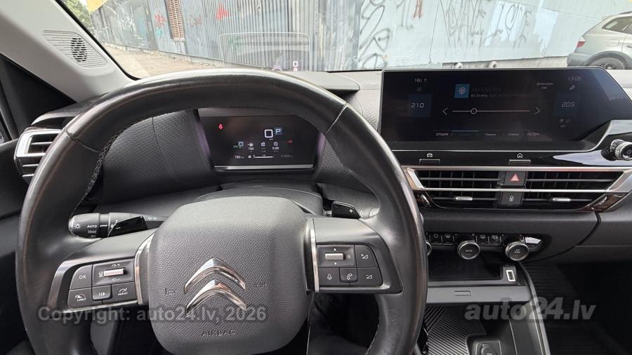 Grey Citroen C4 2021 in Tallinn, with an engine capacity of 1.50 L and mileage of 38 thousand km for 15000 €, photo 3 on AUTOMOTO.COM.LV