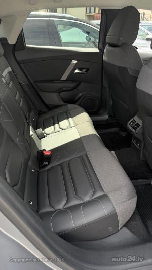 Grey Citroen C4 2021 in Tallinn, with an engine capacity of 1.50 L and mileage of 38 thousand km for 15000 €, photo 7 on AUTOMOTO.COM.LV