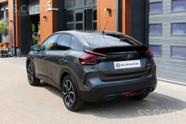 Pelēks Citroen C4 2021 Rīga, ar dzinēja tilpumu 1.60 L un nobraukumu 117 tūkst. km par 16650 €, foto 3 vietnē AUTOMOTO.COM.LV