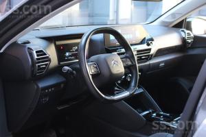 Grey Citroen C4 2021 in Riga, with an engine capacity of 1.60 L and mileage of 77 thousand km for 17490 €, photo 8 on AUTOMOTO.COM.LV