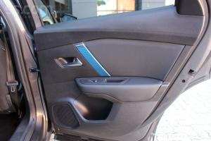 Grey Citroen C4 2021 in Riga, with an engine capacity of 1.60 L and mileage of 77 thousand km for 17490 €, photo 18 on AUTOMOTO.COM.LV