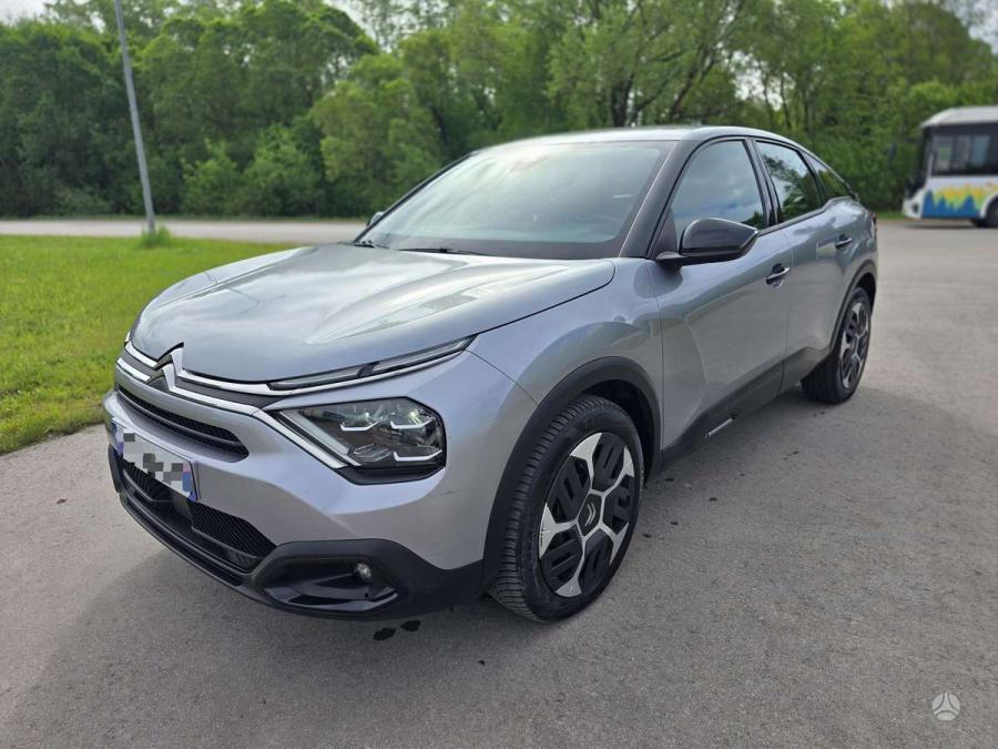 Pelēks Citroen C4 2021 Tauragė, ar dzinēja tilpumu 1.50 L un nobraukumu 220 tūkst. km par 9000 €, foto 1 vietnē AUTOMOTO.COM.LV