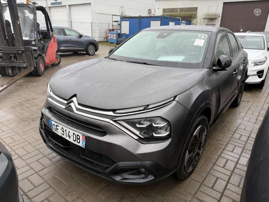 Grey Citroen C4 2022 in Kaunas, with an engine capacity of 1.50 L and mileage of 149 thousand km for 8833 €, photo 1 on AUTOMOTO.COM.LV
