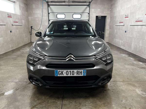 Grey Citroen C4 2022 in Marijampole, with an engine capacity of 1.20 L and mileage of 155 thousand km for 11132 €, photo 2 on AUTOMOTO.COM.LV