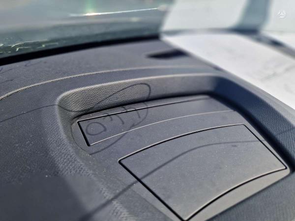 Grey Citroen C4 2022 in Kaunas, with an engine capacity of 1.20 L and mileage of 74 thousand km for 9200 €, photo 7 on AUTOMOTO.COM.LV