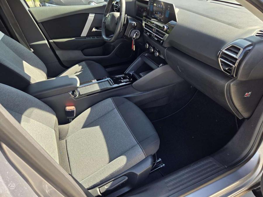 Pelēks Citroen C4 2022 Tauragė, ar dzinēja tilpumu 1.50 L un nobraukumu 144 tūkst. km par 11300 €, foto 12 vietnē AUTOMOTO.COM.LV