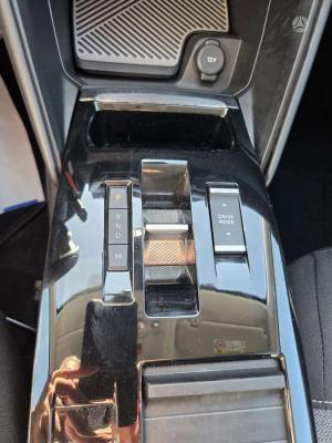 Pelēks Citroen C4 2022 Tauragė, ar dzinēja tilpumu 1.50 L un nobraukumu 144 tūkst. km par 11300 €, foto 18 vietnē AUTOMOTO.COM.LV