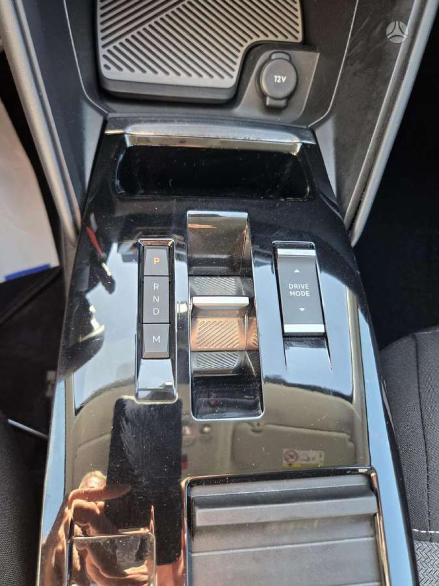 Pelēks Citroen C4 2022 Tauragė, ar dzinēja tilpumu 1.50 L un nobraukumu 144 tūkst. km par 11300 €, foto 18 vietnē AUTOMOTO.COM.LV
