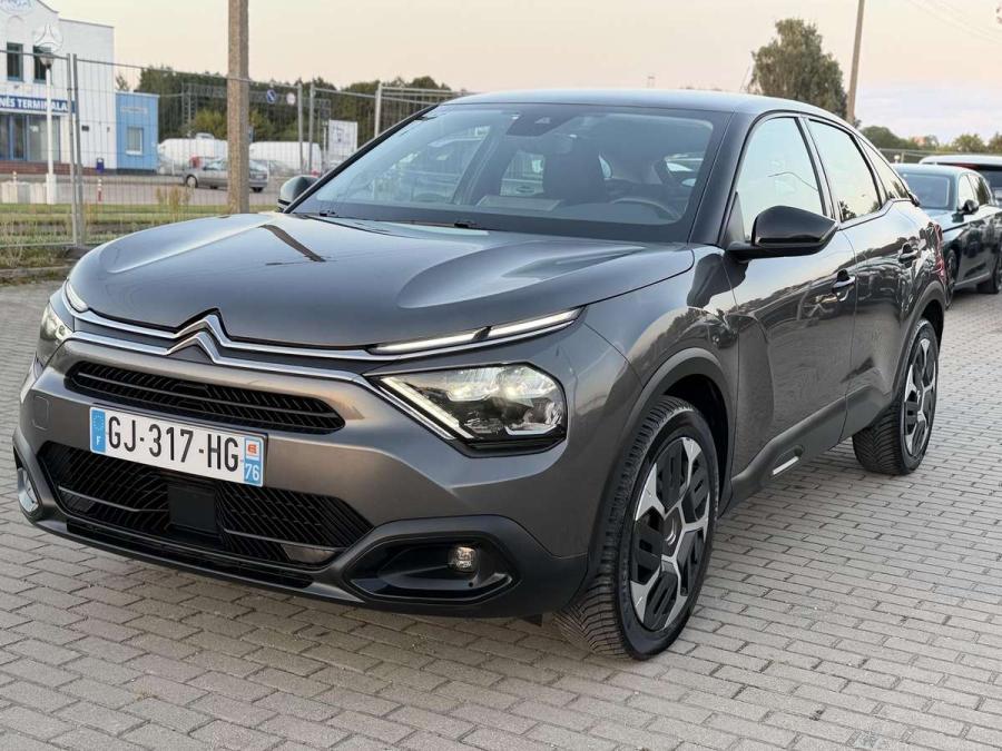 Grey Citroen C4 2022 in Marijampole, with an engine capacity of 1.20 L and mileage of 130 thousand km for 11979 €, photo 1 on AUTOMOTO.COM.LV