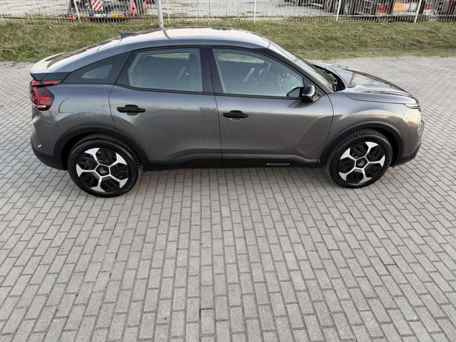 Grey Citroen C4 2022 in Marijampole, with an engine capacity of 1.20 L and mileage of 130 thousand km for 11979 €, photo 9 on AUTOMOTO.COM.LV