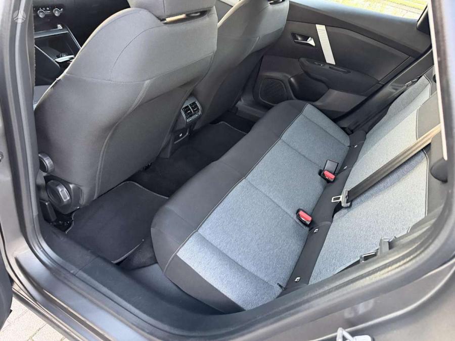 Grey Citroen C4 2022 in Marijampole, with an engine capacity of 1.20 L and mileage of 130 thousand km for 11979 €, photo 25 on AUTOMOTO.COM.LV