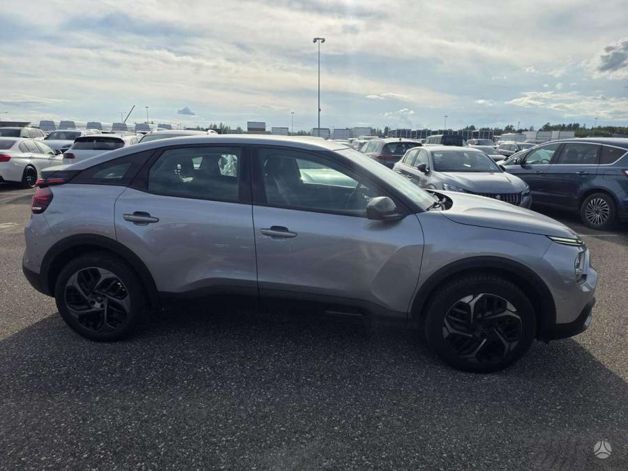 Pelēks Citroen C4 2022 Viļņa, ar dzinēja tilpumu 1.20 L un nobraukumu 144 tūkst. km par 9999 €, foto 3 vietnē AUTOMOTO.COM.LV