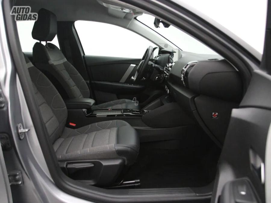 Grey Citroen C4 2023 in Vilnius, with an engine capacity of 1.50 L and mileage of 106 thousand km for 16199 €, photo 15 on AUTOMOTO.COM.LV