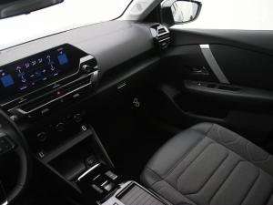 Grey Citroen C4 2023 in Vilnius, with an engine capacity of 1.50 L and mileage of 106 thousand km for 16199 €, photo 22 on AUTOMOTO.COM.LV