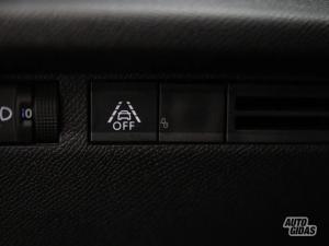 Grey Citroen C4 2023 in Vilnius, with an engine capacity of 1.50 L and mileage of 106 thousand km for 16199 €, photo 32 on AUTOMOTO.COM.LV