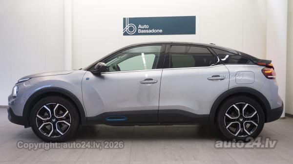 Pelēks Citroen C4 2023 Tallina, ar dzinēja tilpumu 0.00 L un nobraukumu 10 tūkst. km par 31900 €, foto 5 vietnē AUTOMOTO.COM.LV