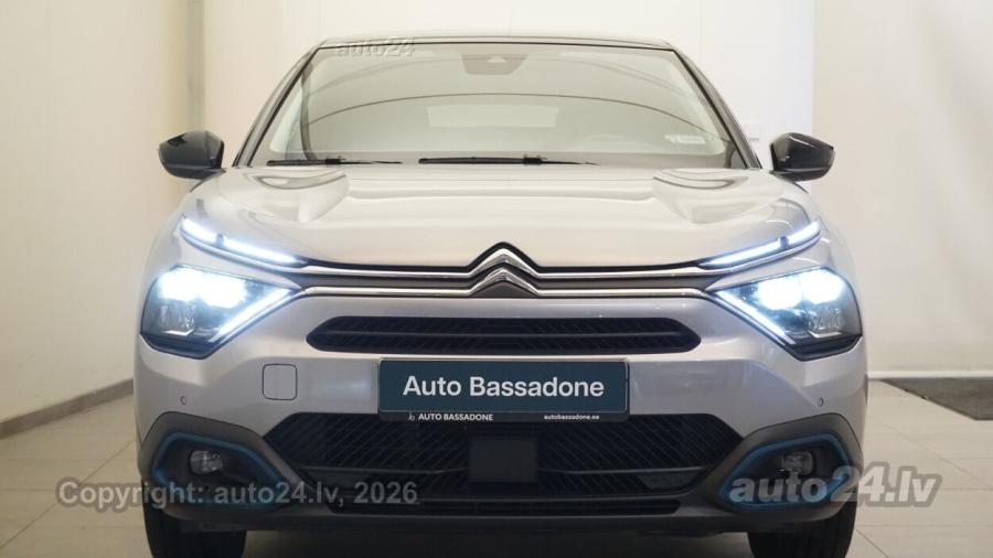 Pelēks Citroen C4 2023 Tallina, ar dzinēja tilpumu 0.00 L un nobraukumu 10 tūkst. km par 31900 €, foto 3 vietnē AUTOMOTO.COM.LV