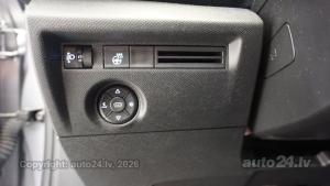 Pelēks Citroen C4 2023 Tallina, ar dzinēja tilpumu 0.00 L un nobraukumu 10 tūkst. km par 31900 €, foto 12 vietnē AUTOMOTO.COM.LV