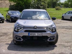 Pelēks Citroen C4 2023 Kauņa, ar dzinēja tilpumu 1.20 L un nobraukumu 72 tūkst. km par 15000 €, foto 3 vietnē AUTOMOTO.COM.LV