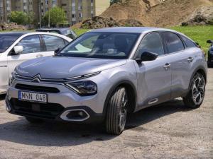 Pelēks Citroen C4 2023 Kauņa, ar dzinēja tilpumu 1.20 L un nobraukumu 72 tūkst. km par 15000 €, foto 4 vietnē AUTOMOTO.COM.LV
