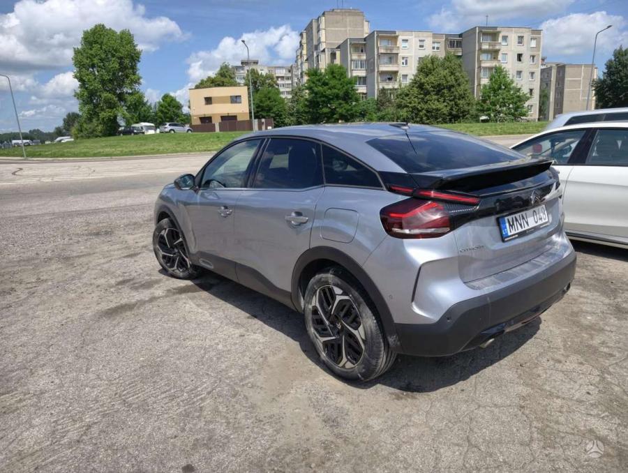 Pelēks Citroen C4 2023 Kauņa, ar dzinēja tilpumu 1.20 L un nobraukumu 72 tūkst. km par 15000 €, foto 6 vietnē AUTOMOTO.COM.LV