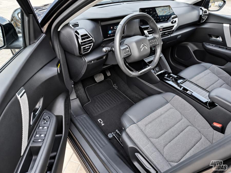 Pelēks Citroen C4 2023 Viļņa, ar dzinēja tilpumu 1.50 L un nobraukumu 36 tūkst. km par 14950 €, foto 9 vietnē AUTOMOTO.COM.LV