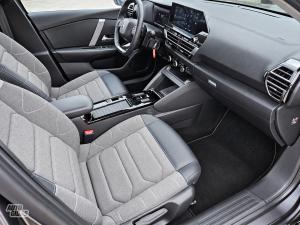 Pelēks Citroen C4 2023 Viļņa, ar dzinēja tilpumu 1.50 L un nobraukumu 36 tūkst. km par 14950 €, foto 23 vietnē AUTOMOTO.COM.LV