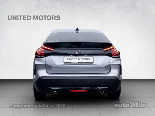 Pelēks Citroen C4 2024 Jehvi, ar dzinēja tilpumu 1.20 L un nobraukumu 15 tūkst. km par 19900 €, foto 11 vietnē AUTOMOTO.COM.LV