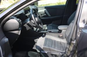 Pelēks Citroen C4 2024 Šauļi, ar dzinēja tilpumu 1.20 L un nobraukumu 33 tūkst. km par 20500 €, foto 9 vietnē AUTOMOTO.COM.LV