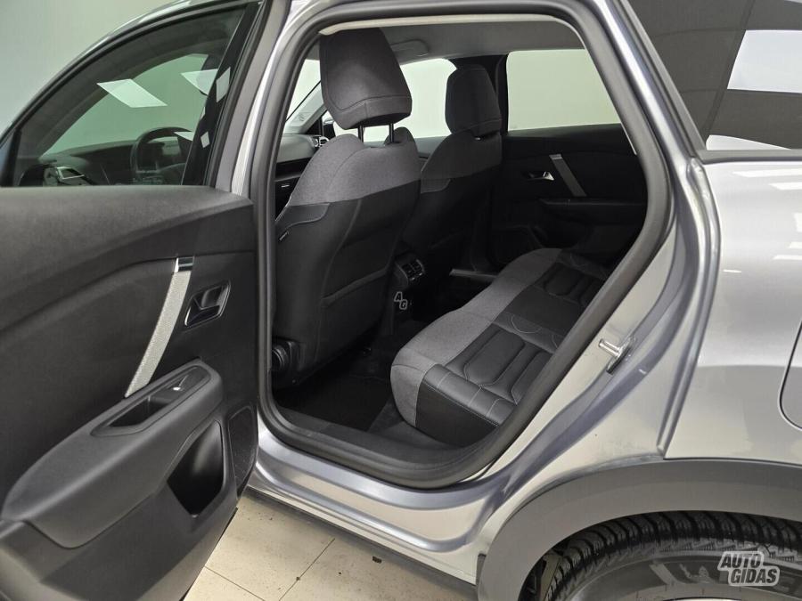 Grey Citroen C4 2024 in Vilnius, with an engine capacity of 1.20 L and mileage of 0 thousand km for 18500 €, photo 33 on AUTOMOTO.COM.LV