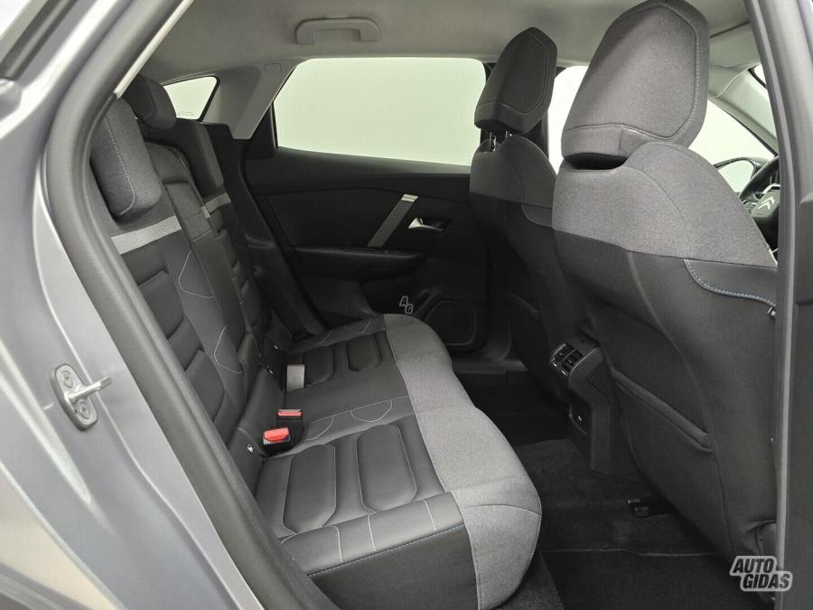 Grey Citroen C4 2024 in Vilnius, with an engine capacity of 1.20 L and mileage of 0 thousand km for 18500 €, photo 37 on AUTOMOTO.COM.LV