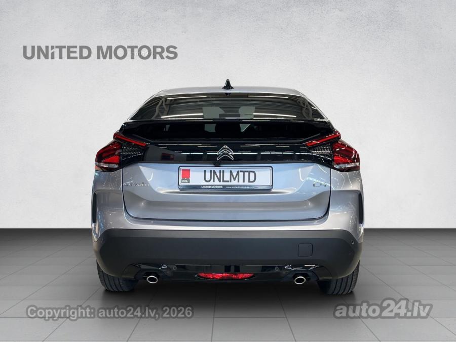 Pelēks Citroen C4 2024 Tallina, ar dzinēja tilpumu 1.20 L un nobraukumu 20 tūkst. km par 19900 €, foto 6 vietnē AUTOMOTO.COM.LV