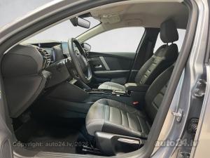 Pelēks Citroen C4 2024 Tallina, ar dzinēja tilpumu 1.20 L un nobraukumu 20 tūkst. km par 19900 €, foto 10 vietnē AUTOMOTO.COM.LV