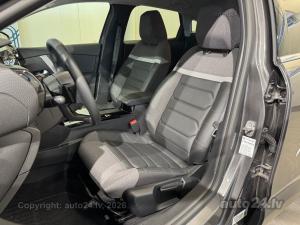 Pelēks Citroen C4 2024 Tallina, ar dzinēja tilpumu 1.50 L un nobraukumu 24 tūkst. km par 22900 €, foto 8 vietnē AUTOMOTO.COM.LV