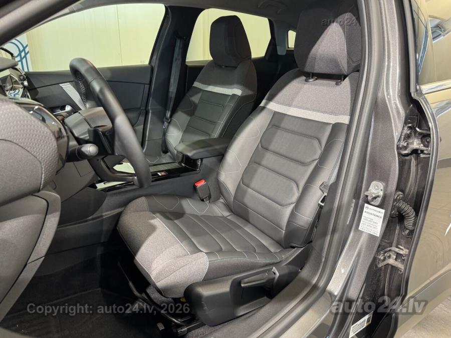 Pelēks Citroen C4 2024 Tallina, ar dzinēja tilpumu 1.50 L un nobraukumu 24 tūkst. km par 22900 €, foto 8 vietnē AUTOMOTO.COM.LV