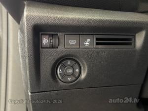Pelēks Citroen C4 2024 Tallina, ar dzinēja tilpumu 1.50 L un nobraukumu 24 tūkst. km par 22900 €, foto 10 vietnē AUTOMOTO.COM.LV