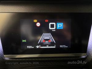Pelēks Citroen C4 2024 Tallina, ar dzinēja tilpumu 1.50 L un nobraukumu 24 tūkst. km par 22900 €, foto 13 vietnē AUTOMOTO.COM.LV