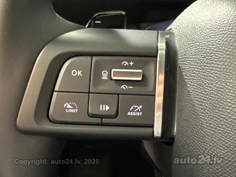 Pelēks Citroen C4 2024 Tallina, ar dzinēja tilpumu 1.50 L un nobraukumu 24 tūkst. km par 22900 €, foto 20 vietnē AUTOMOTO.COM.LV