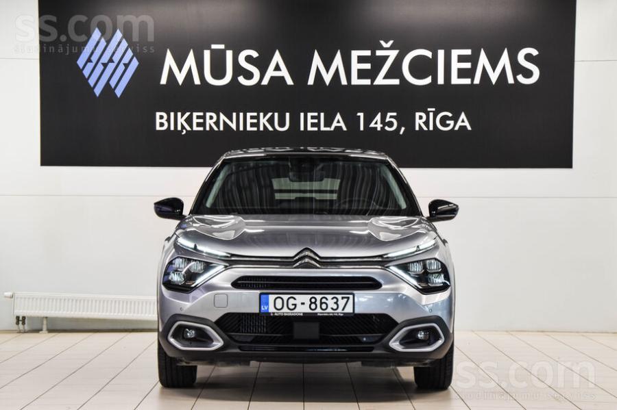 Pelēks Citroen C4 2024 Rīga, ar dzinēja tilpumu 1.20 L un nobraukumu 20 tūkst. km par 18890 €, foto 3 vietnē AUTOMOTO.COM.LV