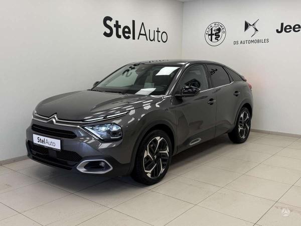 Grey Citroen C4 2024 in Vilnius, with an engine capacity of 1.20 L and mileage of 46 thousand km for 17990 €, photo 1 on AUTOMOTO.COM.LV
