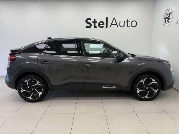 Grey Citroen C4 2024 in Vilnius, with an engine capacity of 1.20 L and mileage of 46 thousand km for 17990 €, photo 6 on AUTOMOTO.COM.LV