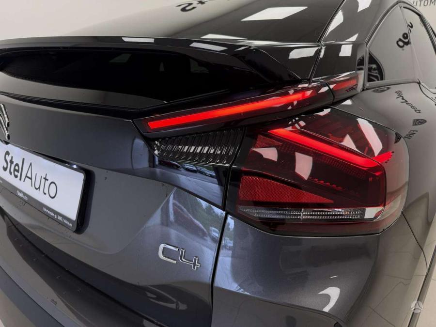 Pelēks Citroen C4 2024 Viļņa, ar dzinēja tilpumu 1.20 L un nobraukumu 46 tūkst. km par 17990 €, foto 9 vietnē AUTOMOTO.COM.LV
