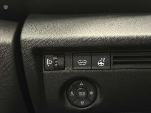 Pelēks Citroen C4 2024 Viļņa, ar dzinēja tilpumu 1.20 L un nobraukumu 46 tūkst. km par 17990 €, foto 17 vietnē AUTOMOTO.COM.LV
