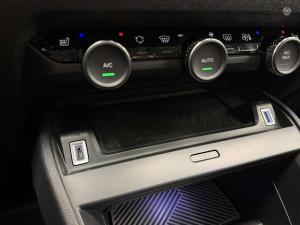 Pelēks Citroen C4 2024 Viļņa, ar dzinēja tilpumu 1.20 L un nobraukumu 46 tūkst. km par 17990 €, foto 19 vietnē AUTOMOTO.COM.LV