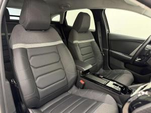 Pelēks Citroen C4 2024 Viļņa, ar dzinēja tilpumu 1.20 L un nobraukumu 46 tūkst. km par 17990 €, foto 27 vietnē AUTOMOTO.COM.LV