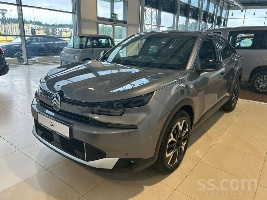 Pelēks Citroen C4 2025 Rīga, ar dzinēja tilpumu 1.20 L un nobraukumu 10 tūkst. km par 24390 €, foto 1 vietnē AUTOMOTO.COM.LV