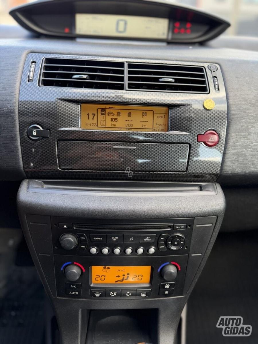 Grey Citroen C4 2007 in Kaunas, with an engine capacity of 1.60 L and mileage of 259 thousand km for 1000 €, photo 29 on AUTOMOTO.COM.LV