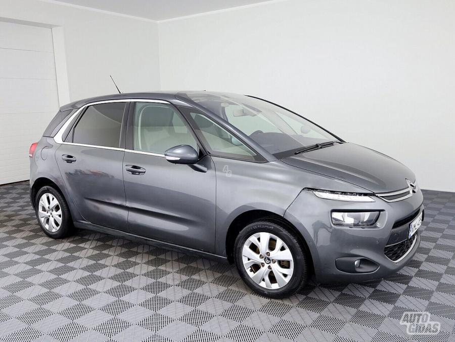 Pelēks Citroen C4 2013 Tallina, ar dzinēja tilpumu 1.60 L un nobraukumu 365 tūkst. km par 2299 €, foto 1 vietnē AUTOMOTO.COM.LV