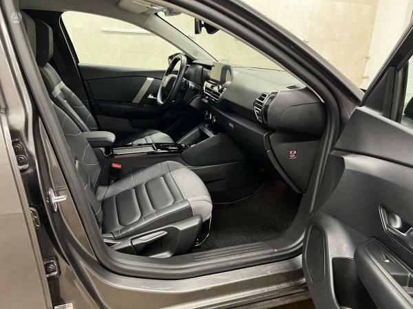 Grey Citroen C4 2022 in Marijampole, with an engine capacity of 1.20 L and mileage of 127 thousand km for 13794 €, photo 10 on AUTOMOTO.COM.LV